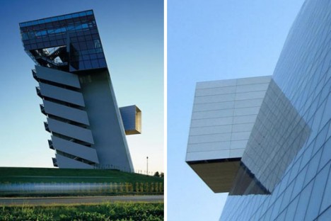13 Structure of Balancing Buildings that Defy the Gravity